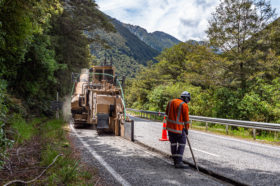 Caterpillar's big three-axle single, the 660 scraper - Contractor Magazine