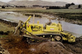 LeTourneau's Model C Tournapull scraper - Contractor Magazine