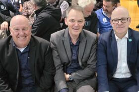 Caterpillar's big three-axle single, the 660 scraper - Contractor Magazine